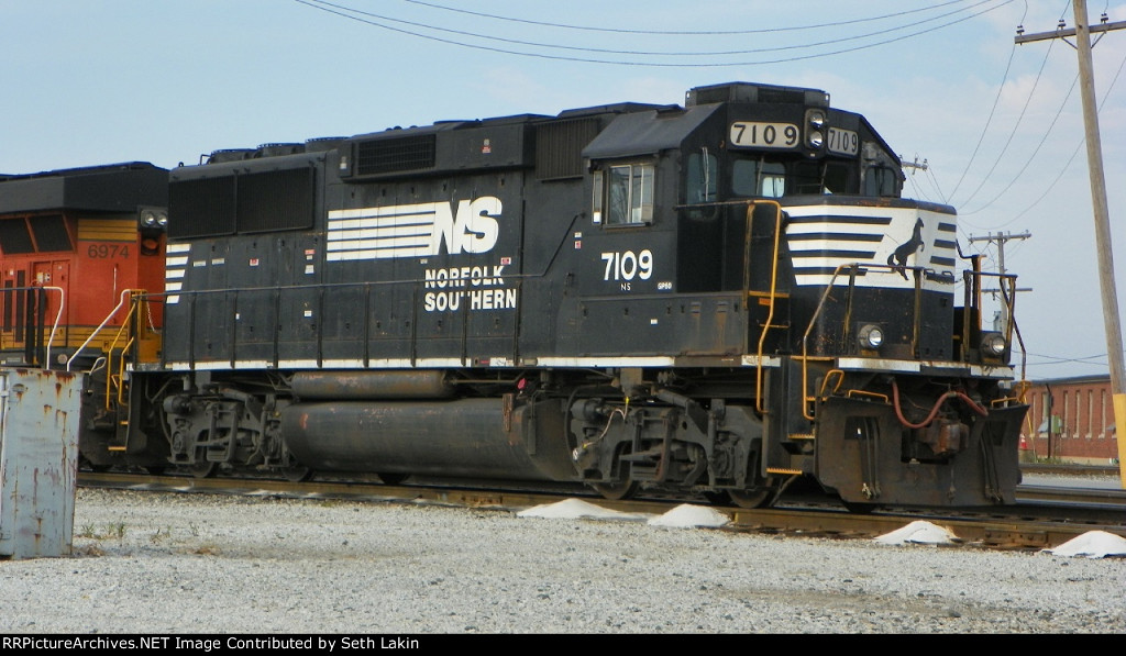 NS 7109